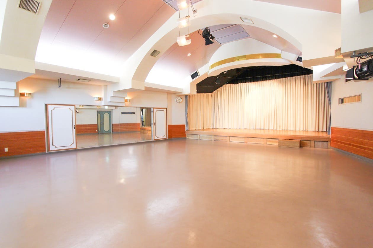 【多目的ホール・2F】ホールピアノ個人練習プラン有り　イベント、発表会、ダンス、撮影、会議、様々な利用が可能ですの写真4