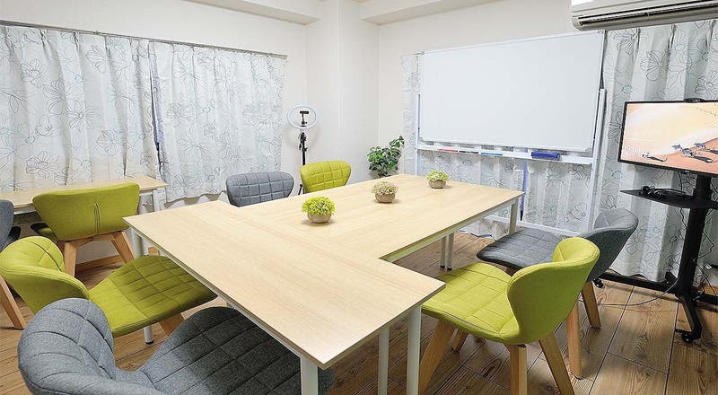 【相模大野駅3分！8名利用可】綺麗な室内！WiFi・大型モニター・ホワイトボード全て無料！ふれあい貸し会議室 相模大野A-セイ