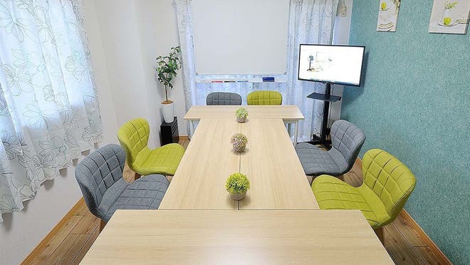 【相模大野駅3分!8名利用可】綺麗な室内!WiFi・大型モニター・ホワイトボード全て無料!ふれあい貸し会議室 相模大野A-セイの写真3