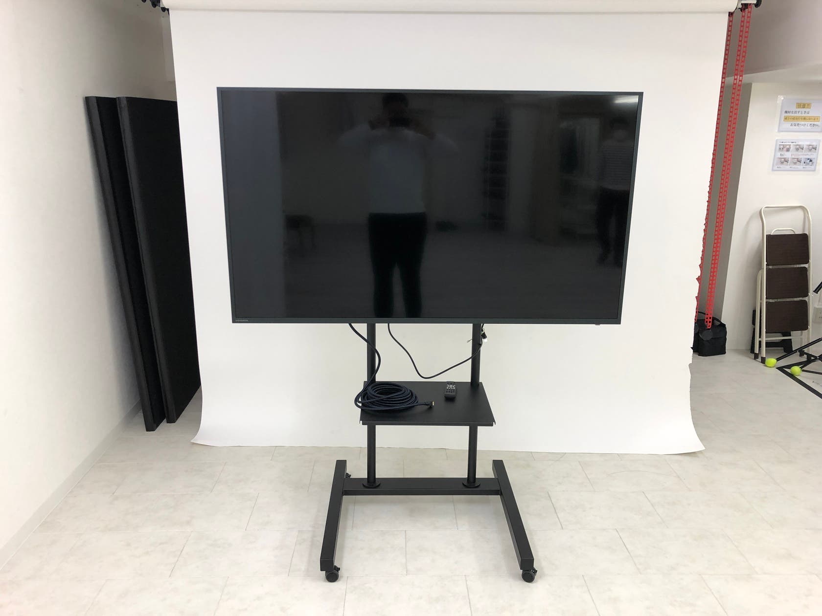 【studio As】9色のバックペーパー＆豊富な撮影機材が無料で使えて驚愕の1H/￥4000〜!の写真14