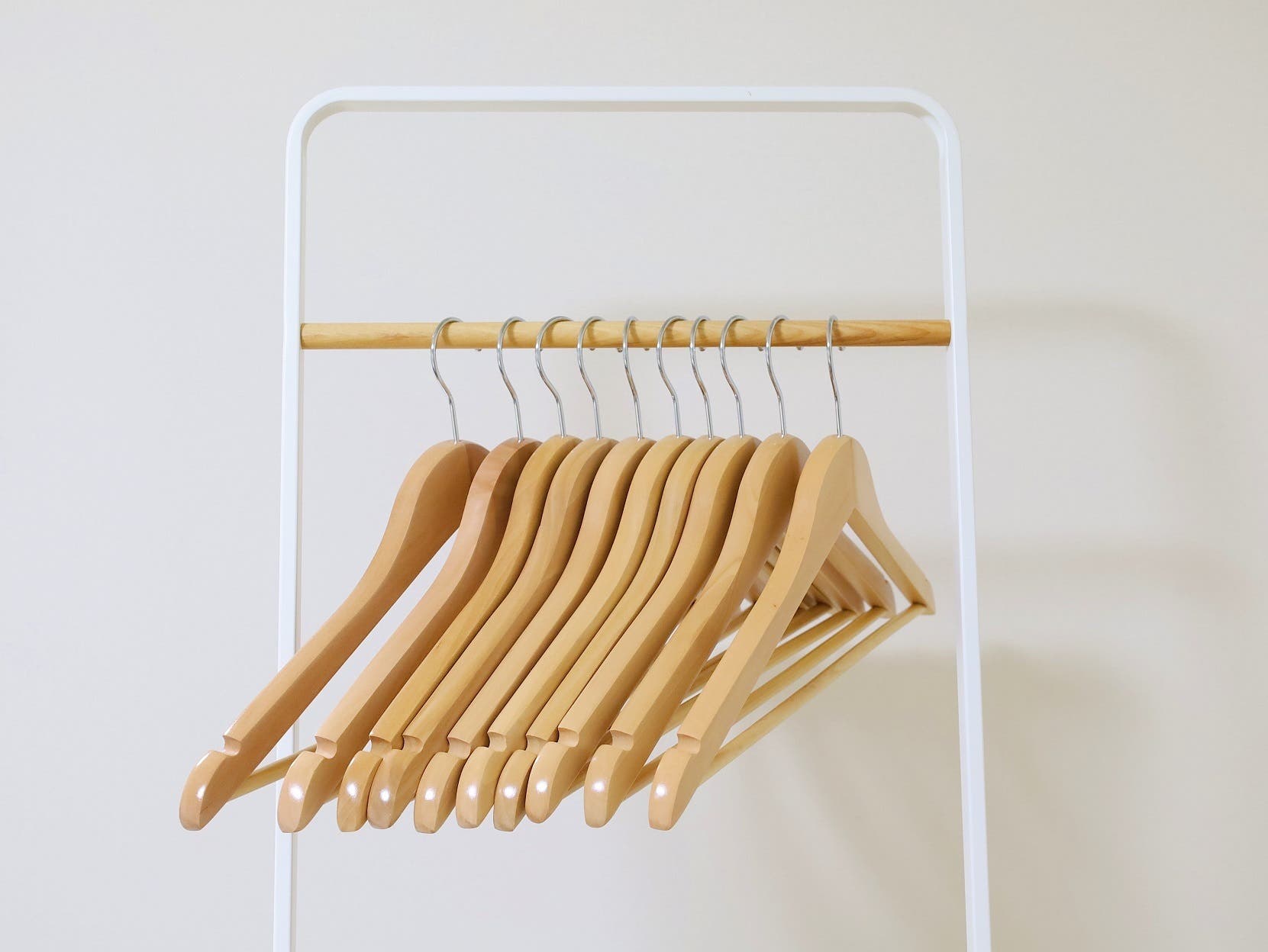 【津田沼駅5分】自然光たっぷり快適！完全個室！光Wi-Fi/モニター/テレワ・会議・セミナー・面接・商談・撮影・朝活に最適の写真10