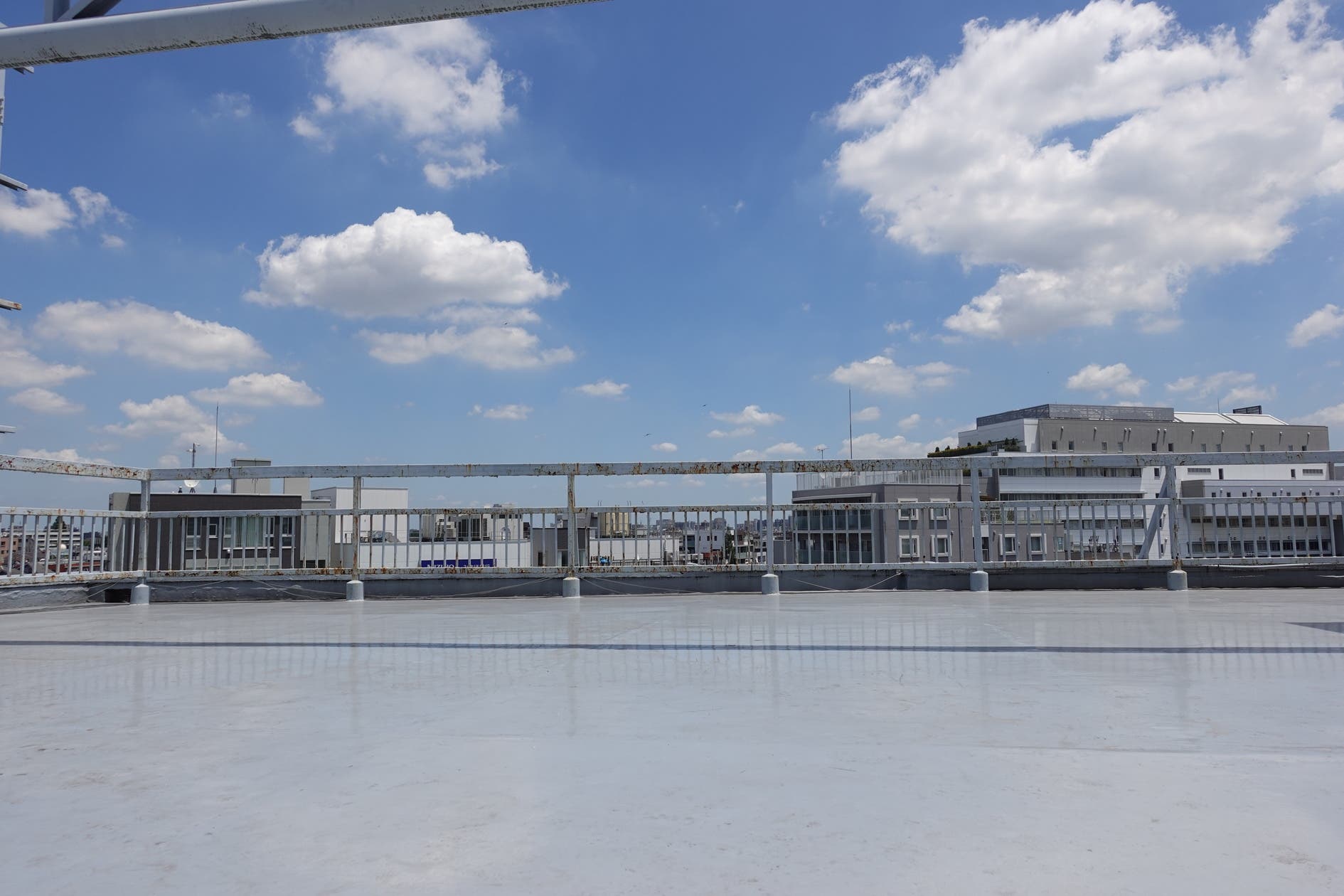 【えこてん】都内最大級の３００㎡以上の屋上スペース！MV撮影、PV撮影、CM・ドラマ撮影に最適です。の写真10