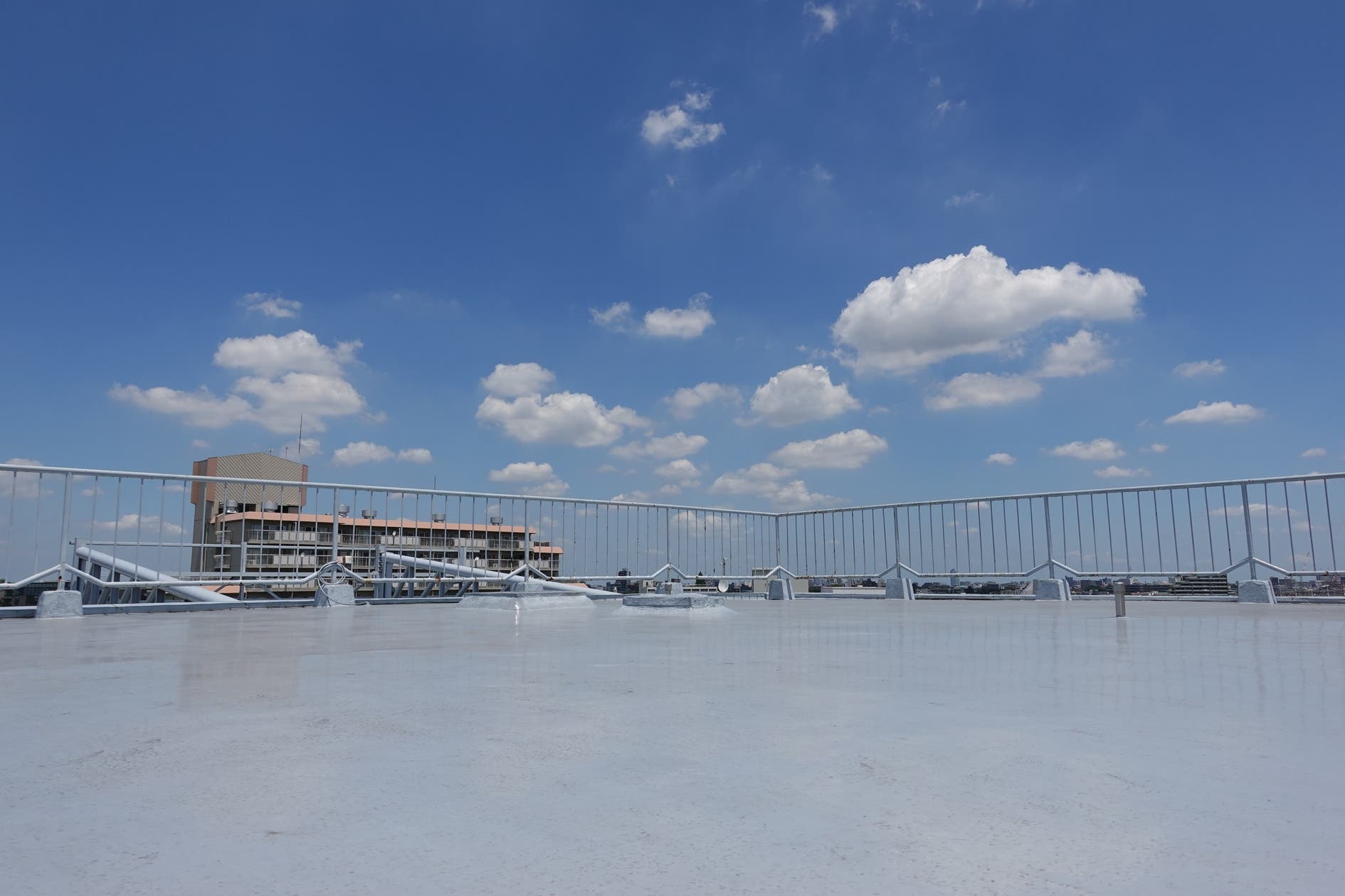 【えこてん】都内最大級の３００㎡以上の屋上スペース！MV撮影、PV撮影、CM・ドラマ撮影に最適です。の写真9