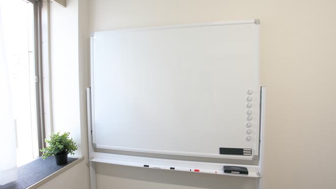 🌟川口駅3分🌟エリア最安❗高速光Wi-Fi📶 プロジェクター新設🎉 ホワイトボード📊 仕事・勉強・面接・作業などの写真3