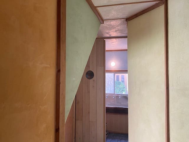 海から徒歩30秒にあり奇跡的に残された大正11年築の木造洋風の元郵便局をリノベーション。の写真10