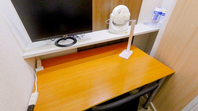 【渋谷駅徒歩1分!渋谷ヒカリエ隣!お一人様向け】液晶モニター・WiFi全て無料!土足利用可!ふれあい貸し会議室 渋谷No32の写真3