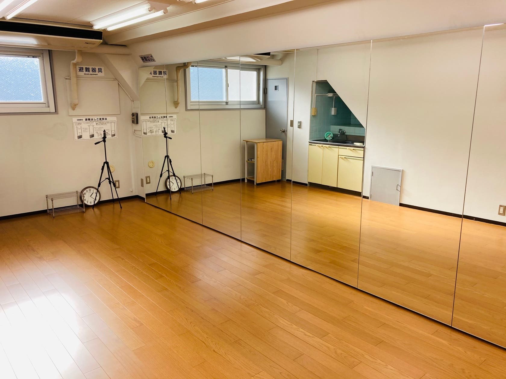 【高田馬場駅1分】ダンス・演劇・歌・ヨガ、防音、【巨大鏡】幅5.2m 、WIFI、レンタルスタジオSunny高田馬場1号店の写真5