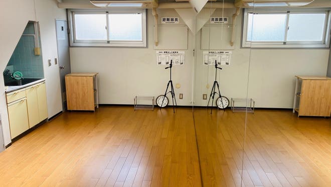 【高田馬場駅1分】ダンス・演劇・歌・ヨガ、防音、【巨大鏡】幅5.2m 、WIFI、レンタルスタジオSunny高田馬場1号店の写真3