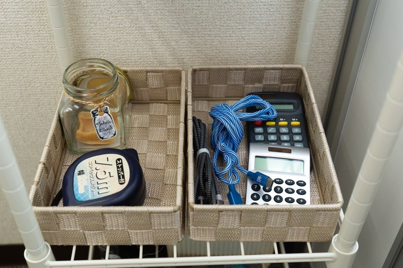 【新宿西口駅5分】個室★6名まで/光回線WiFi📱テレワーク💻会議📚ゲーム🎮/飲食OK🍽/ベンリールーム新宿1の写真14