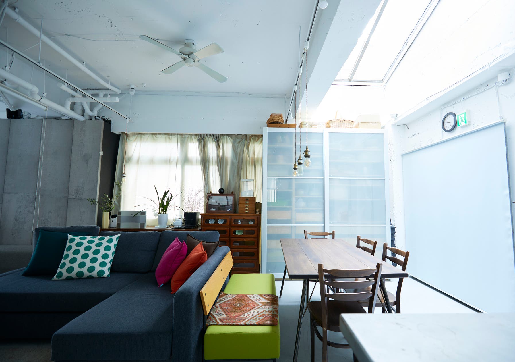 広々ワンフロアのキッチン２台付きスペース！女子会や誕生日会にも。JR三田駅から徒歩５～６分。の写真4