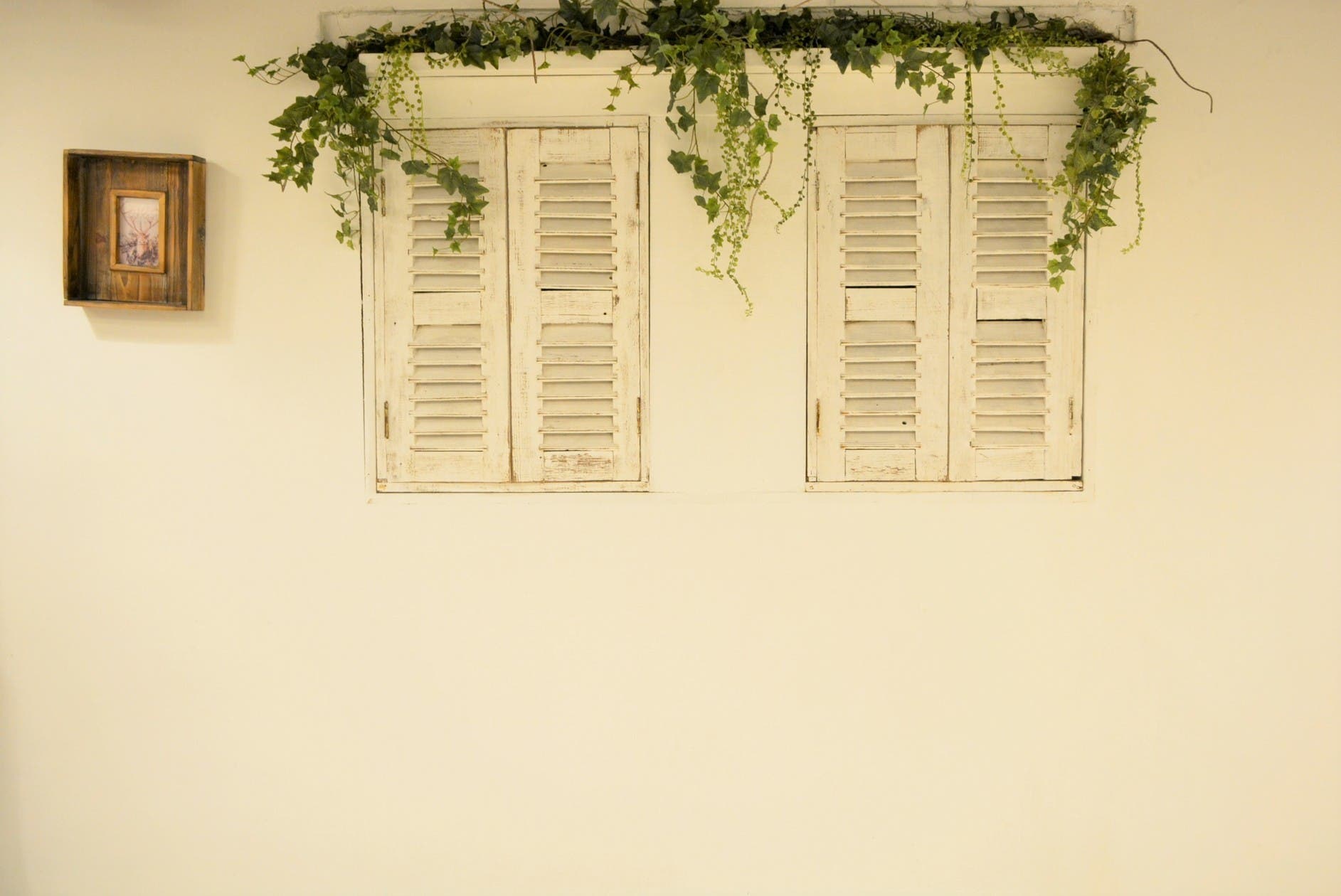 【渋谷のステージ付き小箱ホール】ステージ付きの会場でトーク撮影など多数！の写真10