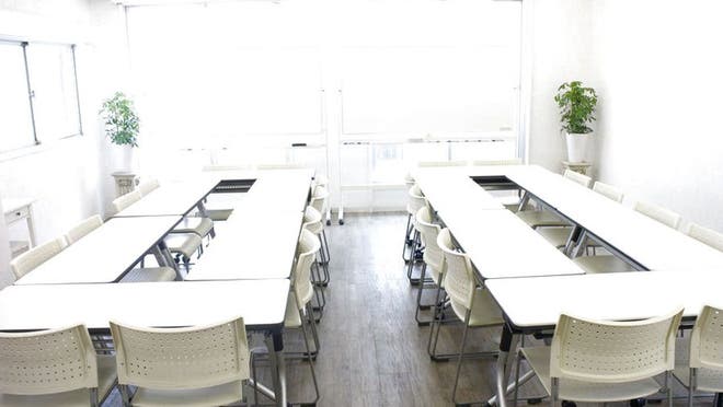 【貸し会議室ソレイユ新宿】 大久保駅徒歩1分!/24人収容可 wifi プロジェクター完備/大きな窓で換気も安心の写真5