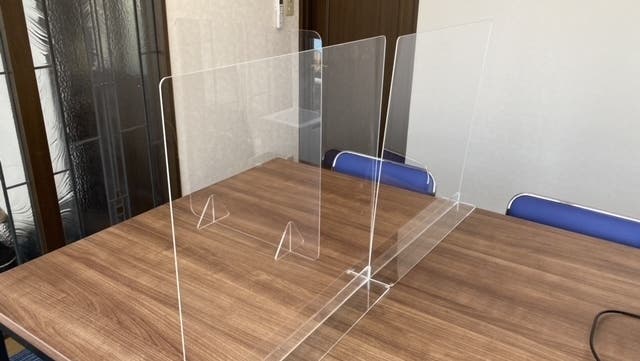 小会議室/打合わせ・集中作業などに最適!【熱海市内】4~6名/モニターありの写真3