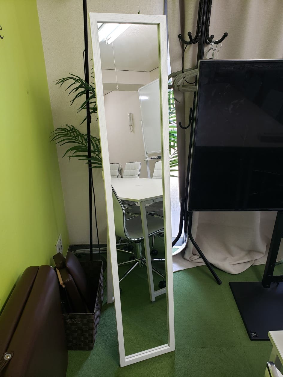 RAKUNA池袋東口　リニューアルOPEN【池袋駅から徒歩3分　光回線導入！】特大TVモニター、姿見、マッサージベッドありの写真10