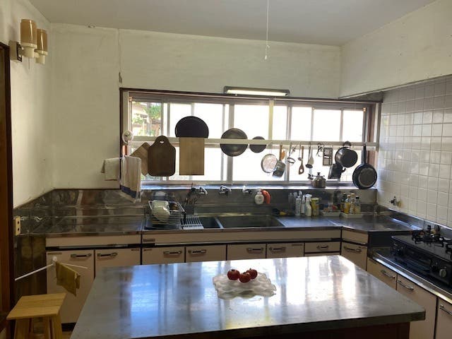 海から徒歩30秒にあり奇跡的に残された大正11年築の木造洋風の元郵便局をリノベーション。の写真12