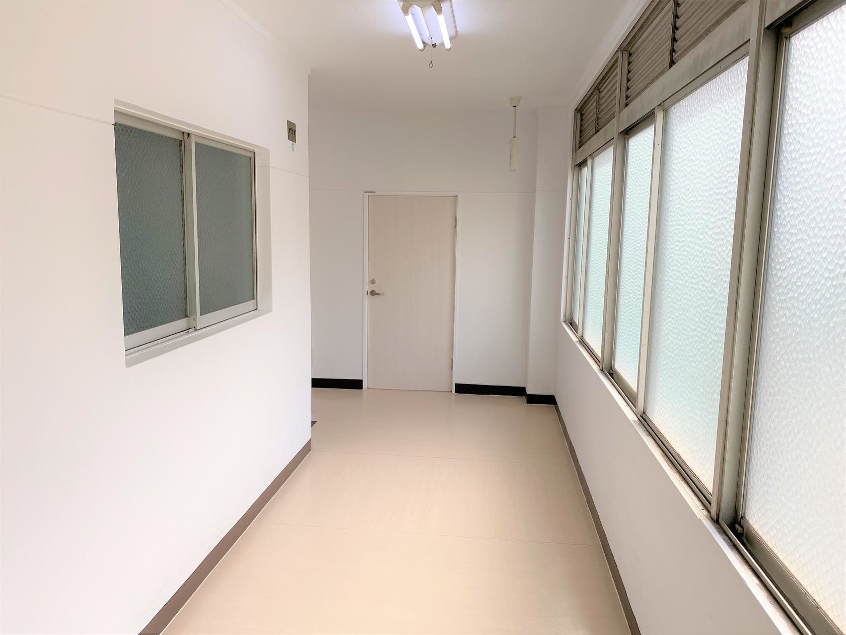 JR福山駅東口より徒歩８分！完全個室のため、ZOOM会議、リモートワーク、セミナー会場に最適！の写真7