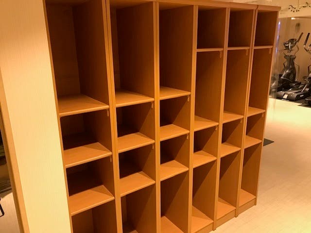 【志村三丁目駅徒歩4分】お洒落なゆったり空間が自慢のフィットネスクラブの写真8