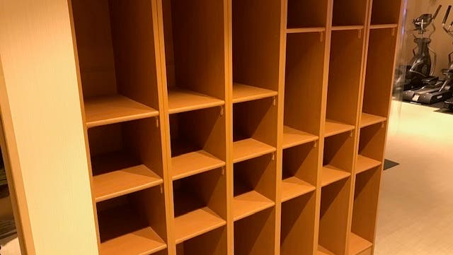 【志村三丁目駅徒歩4分】お洒落なゆったり空間が自慢のフィットネスクラブの写真8