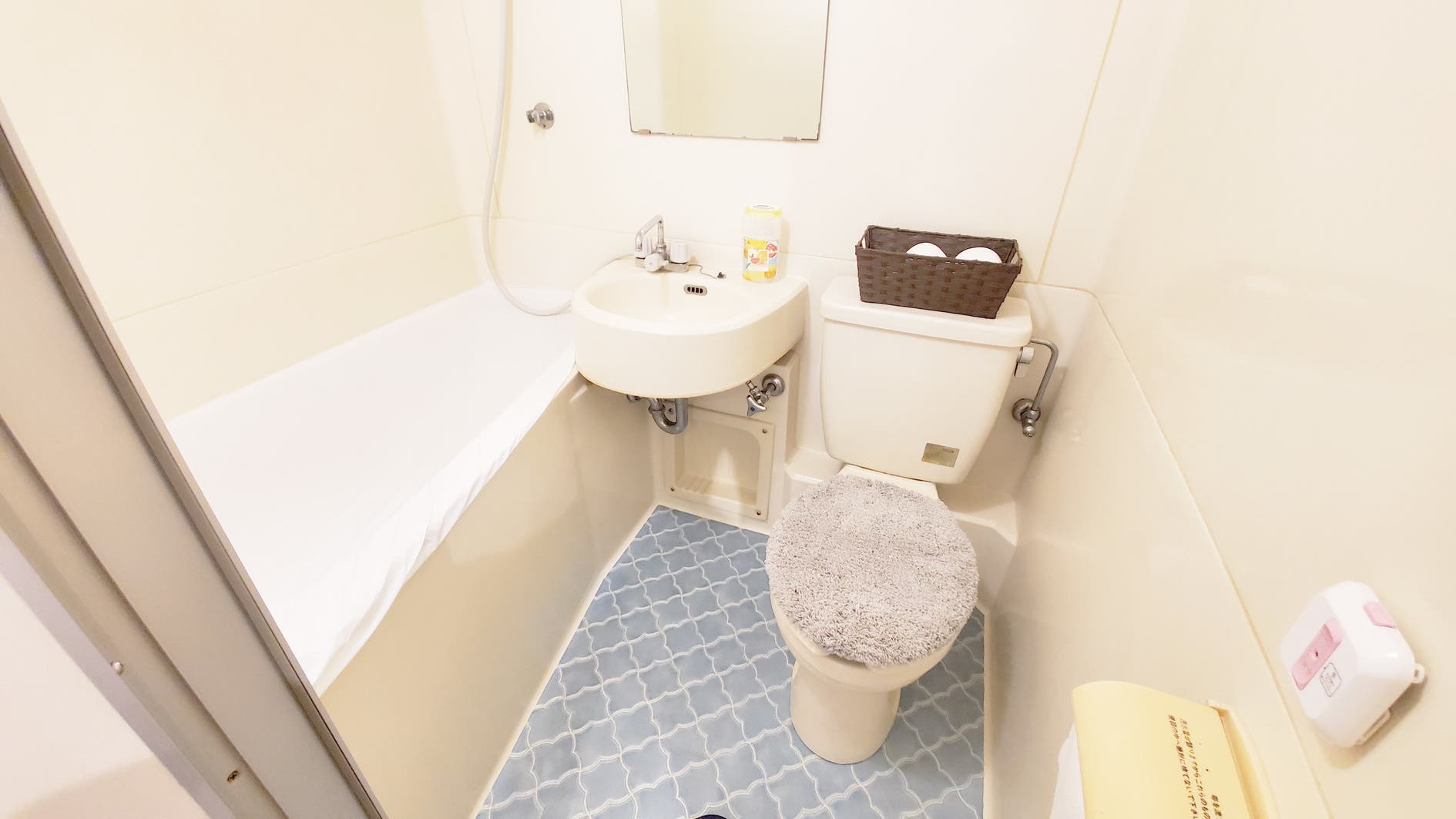 【銀山町5分】完全個室/テレワーク/モニター・ホワイトボード・プロジェクター完備/「Drop by Kanayama」の写真8