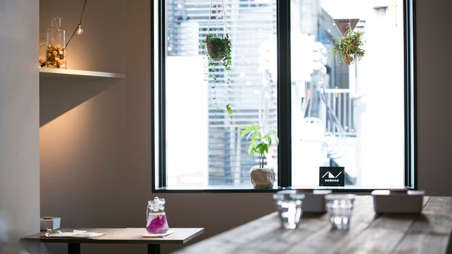 赤坂見附から徒歩2分の隠れ家的なワインバー※オプションでワイン飲み比べ放題も可能!の写真4