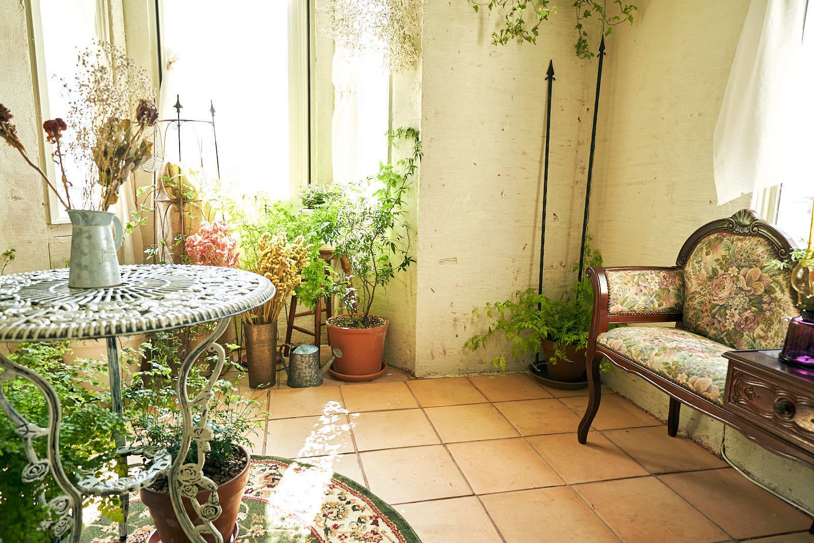 STUDIO67 Lumos 豊島園駅 徒歩5分 アンティーク家具に囲まれたシックで自然光の入るスタジオの写真16