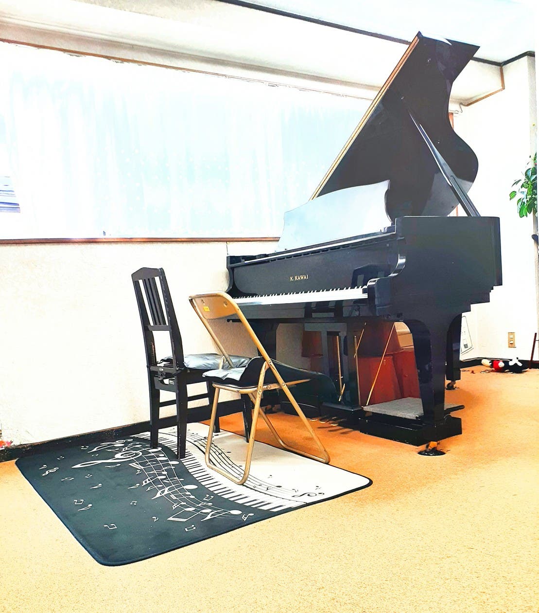 都営三田線西台駅徒歩1分/駅至近のビル2階・グランドピアノが弾ける演奏スペースの写真2