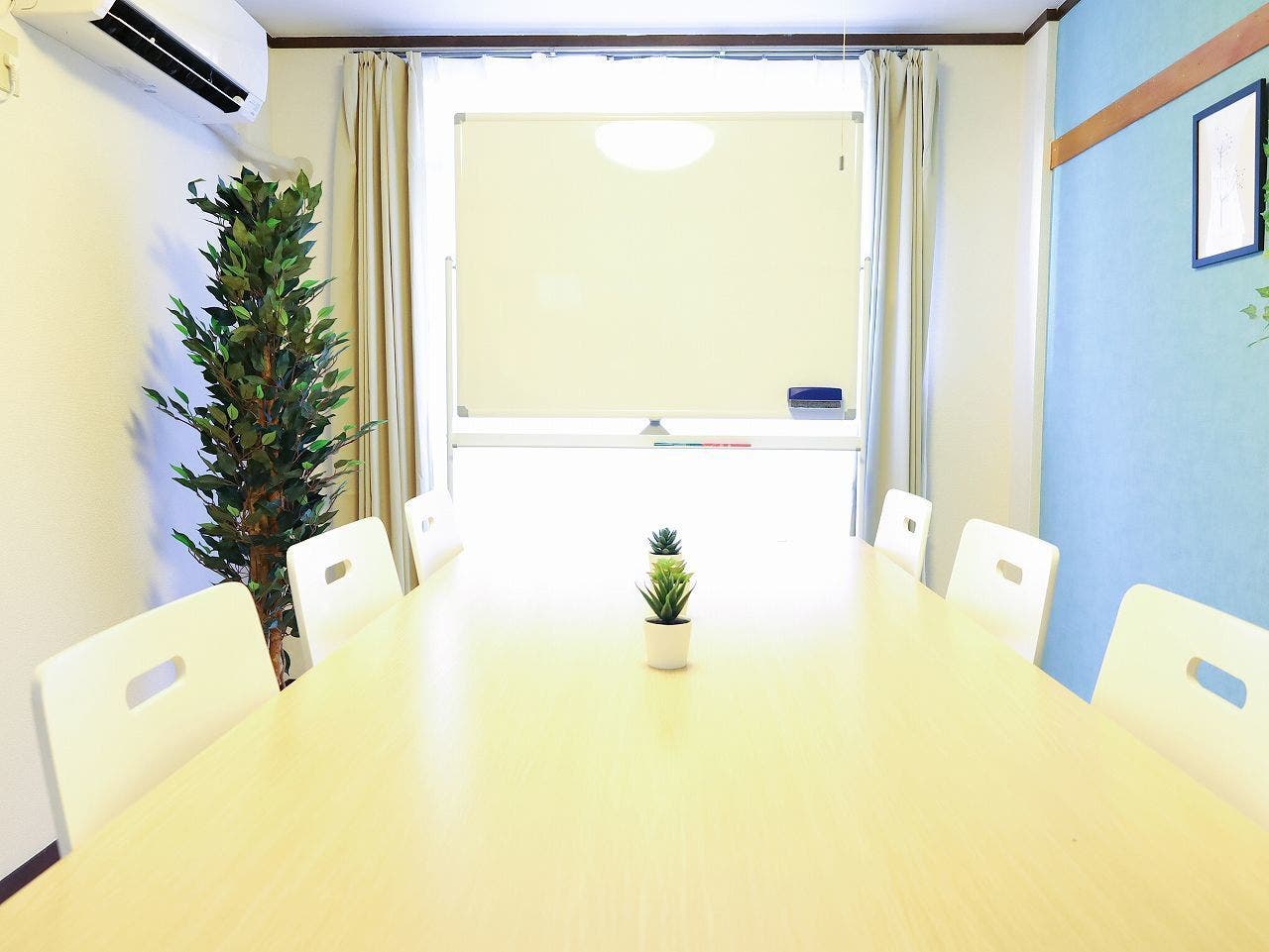 【自由が丘駅7分！10名利用可！】綺麗な室内！WiFi・プロジェクター・ホワイトボード全て無料！ふれあい貸し会議室 自由が丘Bの写真6