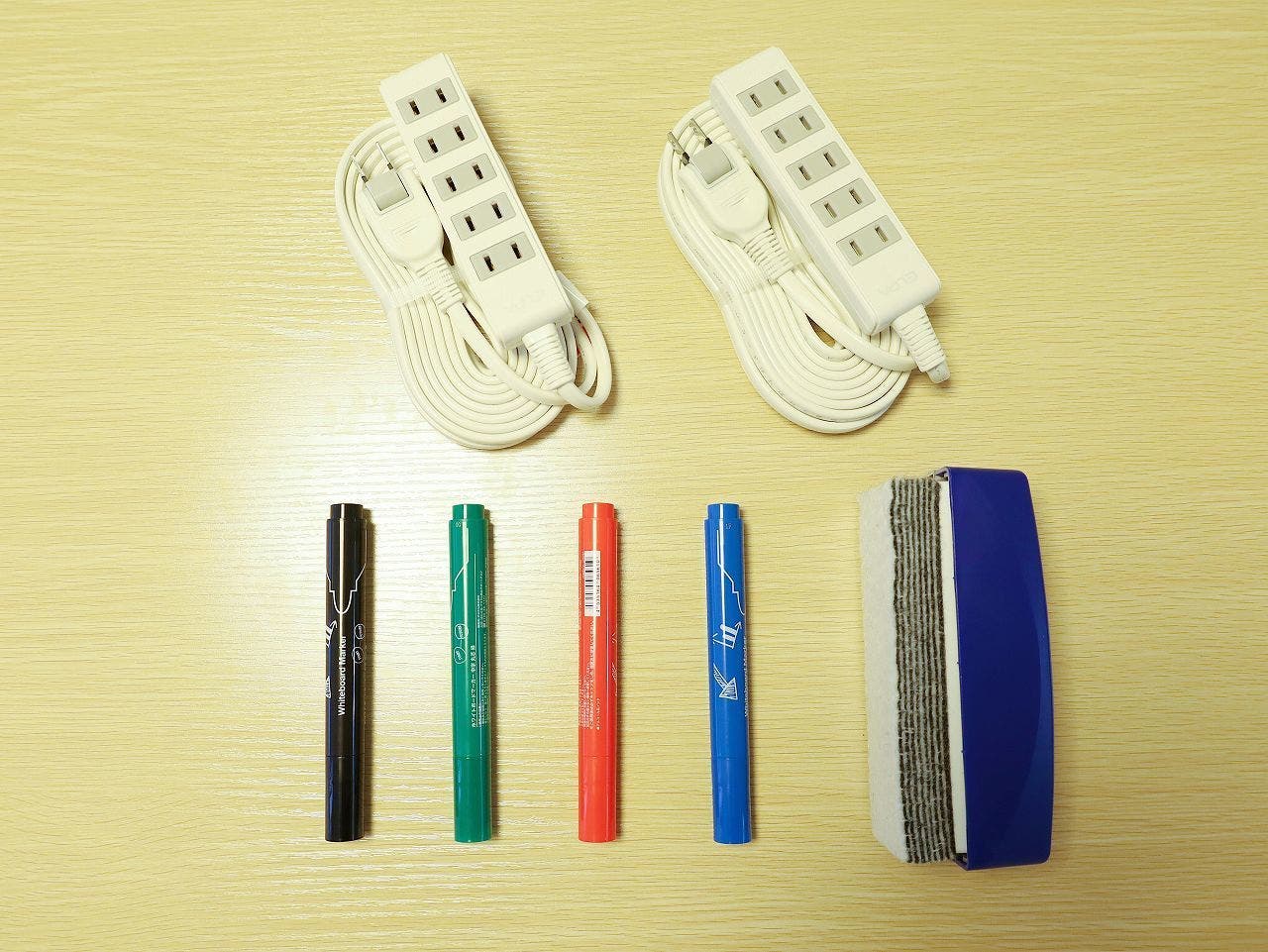 【自由が丘駅7分！10名利用可！】綺麗な室内！WiFi・プロジェクター・ホワイトボード全て無料！ふれあい貸し会議室 自由が丘Bの写真11