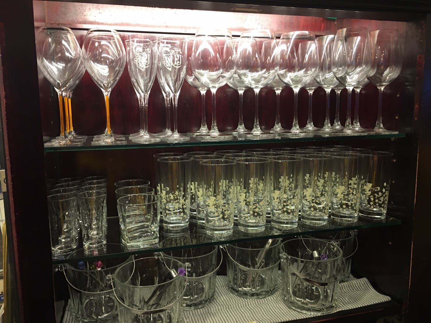 錦糸町にある競馬の聖地　パーティー・各種撮影に！スナックズンコ　グリーンチャンネルも店内で見れる！まるでウィンズの写真12