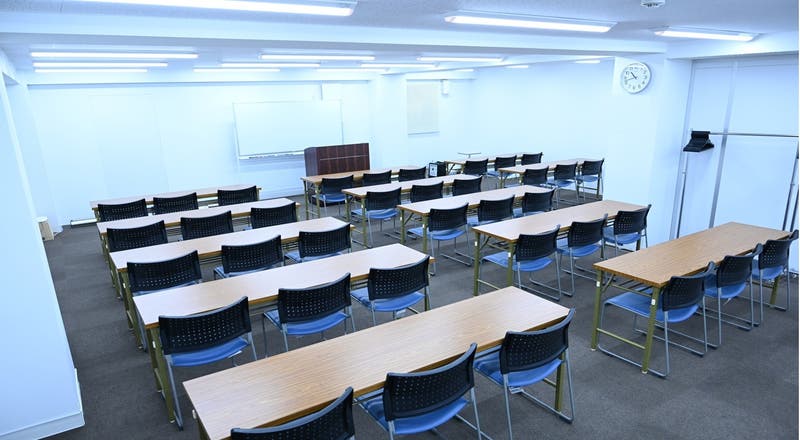【御茶ノ水】駅チカ、好立地の貸会議室！  （RoomA：36名）
