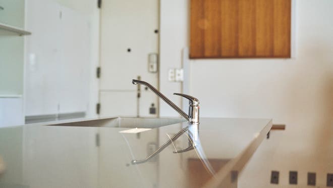 【明治神宮前〈原宿〉、明治通り沿い】NEW OPEN!名作ヴィンテージマンション ビラビアンカの自然光キッチンスタジオの写真15