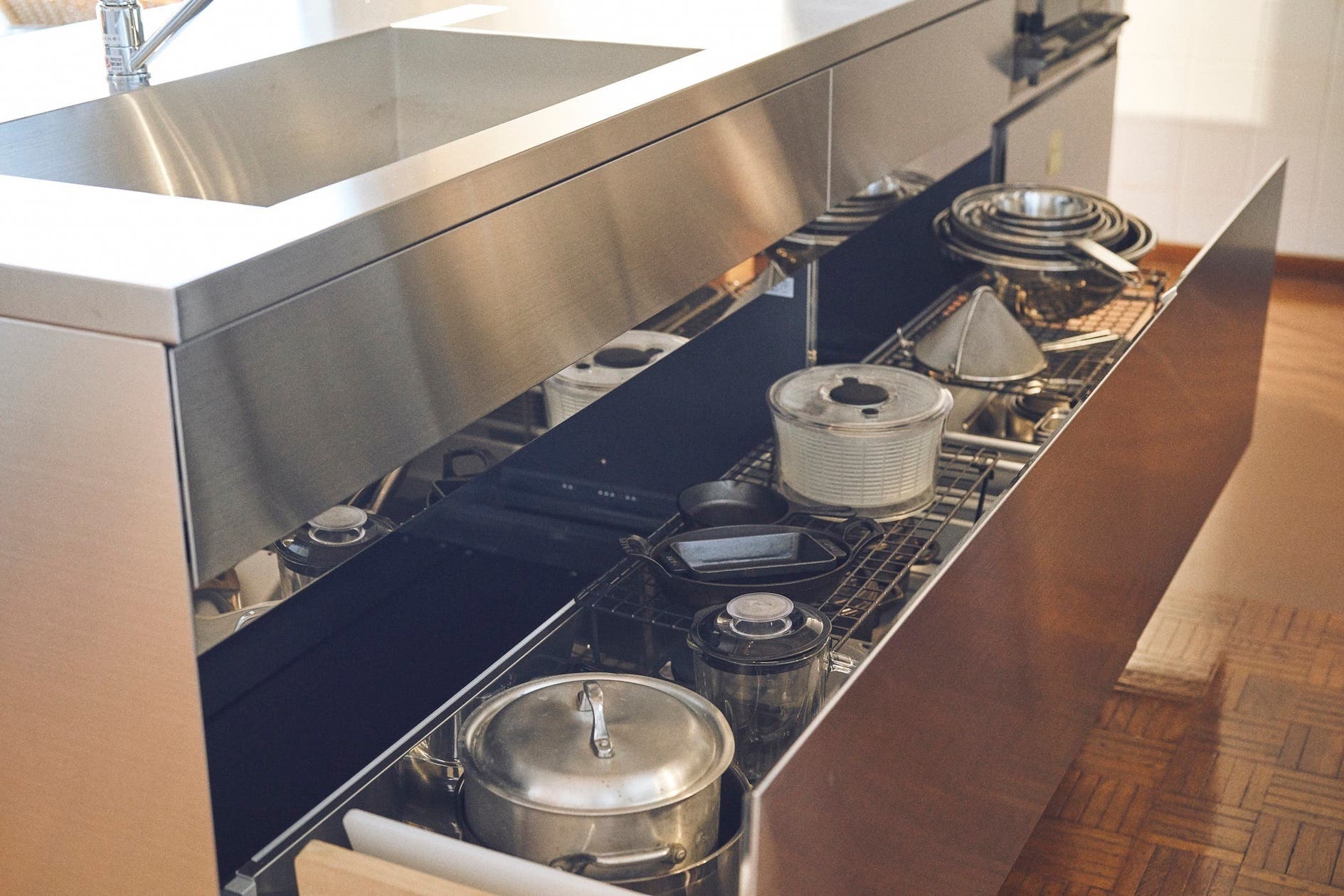 【明治神宮前〈原宿〉、明治通り沿い】NEW OPEN！名作ヴィンテージマンション ビラビアンカの自然光キッチンスタジオの写真20