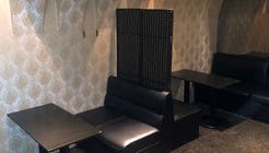 赤坂駅から徒歩5分のバーの写真2