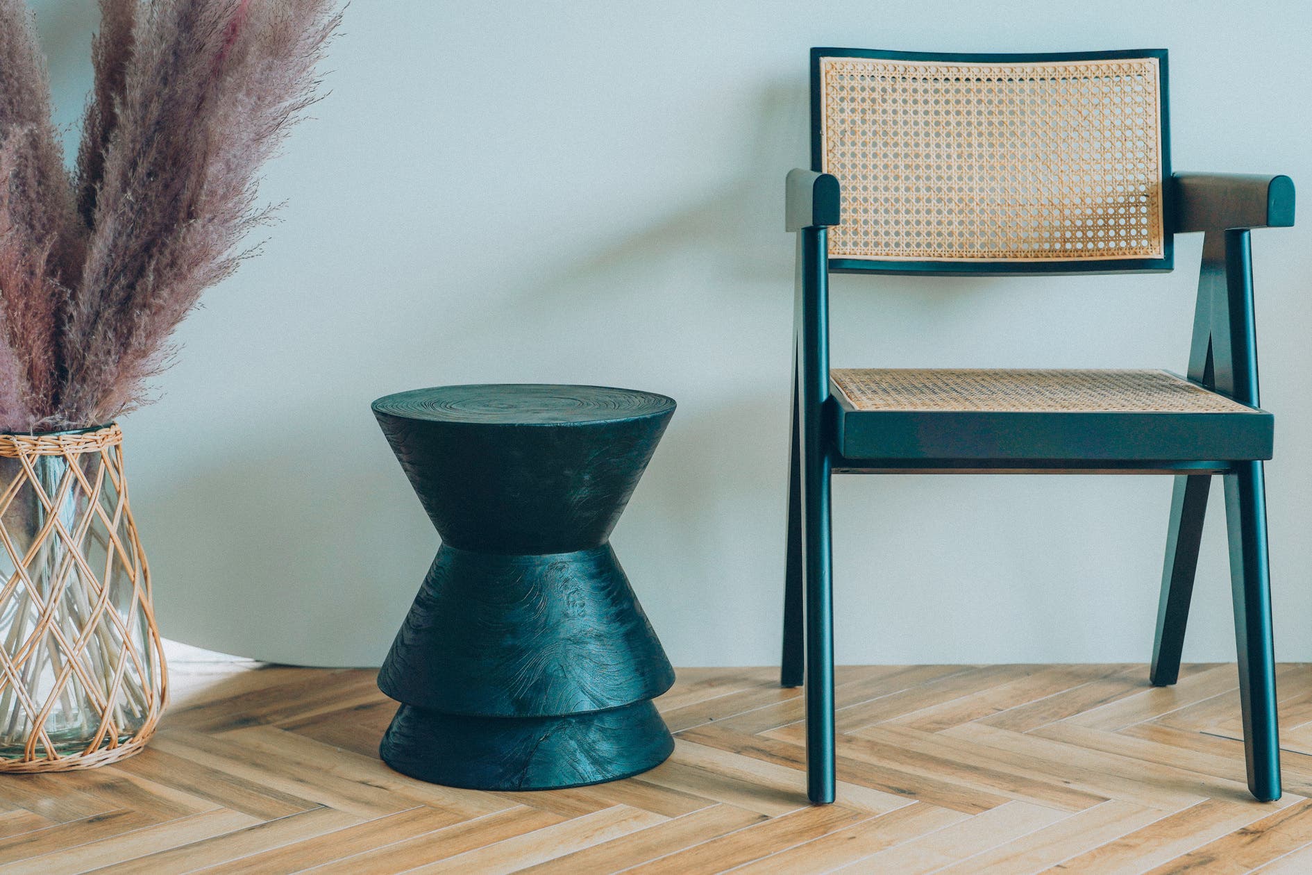 広さ200平米　天井高３mの南向き一面に窓がある自然光が明るい大阪レンタルスタジオRoom01の写真9