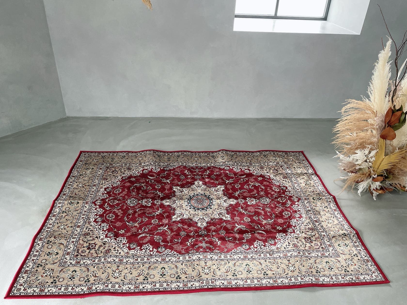 広さ200平米　天井高３mの南向き一面に窓がある自然光が明るい大阪レンタルスタジオRoom01の写真10