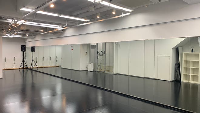 【高田馬場駅1分】超駅近🚶|地域最安|約60平米|鏡15.5m|バレエバー|清潔感有|毎日清掃🧹|楽器可🎸|レンタルスタジオの写真1