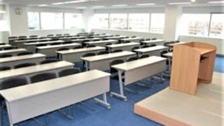 204㎡と広々!立川エリアのリーズナブルな貸し会議室。大型イベントに最適!(第5会議室)の写真2