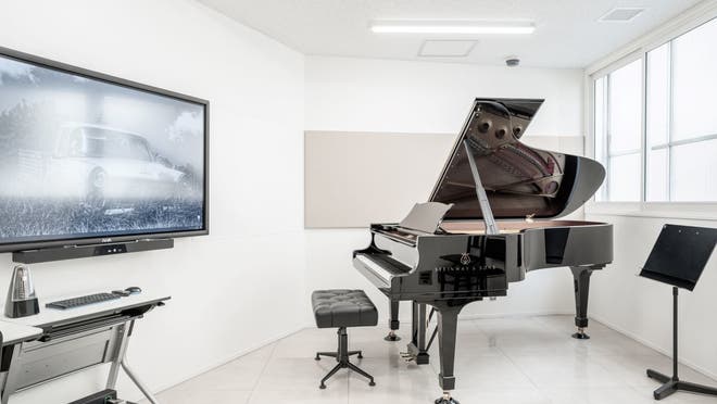 【渋谷徒歩3分】渋谷ホール&スタジオ502:STEINWAY&SONグランドピアノ常設の音楽スタジオ【Wifi完備 駐車場付き】の写真1