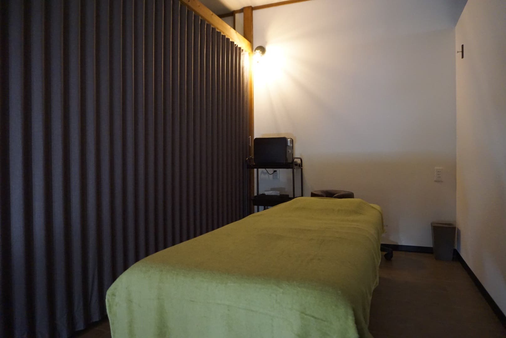 昇降可のマッサージ用ベッド２台完備のレンタルサロン！マッサージ、リラクゼーション、エステ等用途に！の写真5