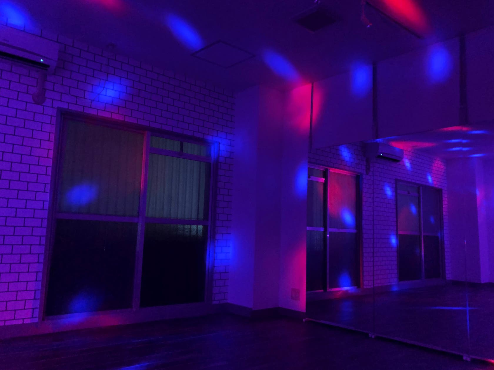 【西長堀・西大橋・桜川駅近】公園の緑に囲まれヨガ・撮影・ダンススタジオに最適！動画・写真撮影も南堀江のレンタルスタジオULTRAの写真15