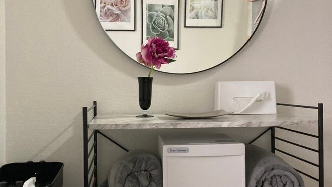 【都立大学駅前】アクセス抜群!無料高速Wi-Fi!配信や撮影にも対応したおしゃれな完全個室スタイリッシュサロンの写真6