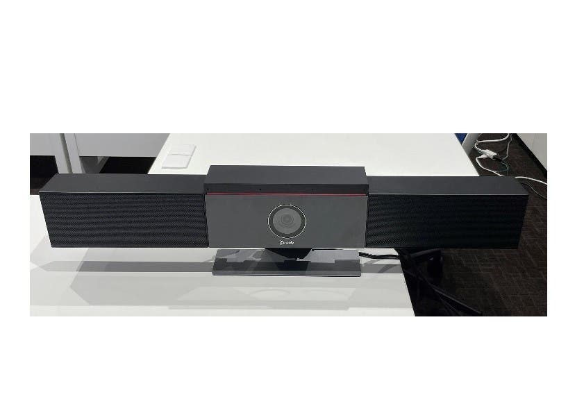 カメラ・マイク・スピーカー一体型（Poly Studio）の画像1