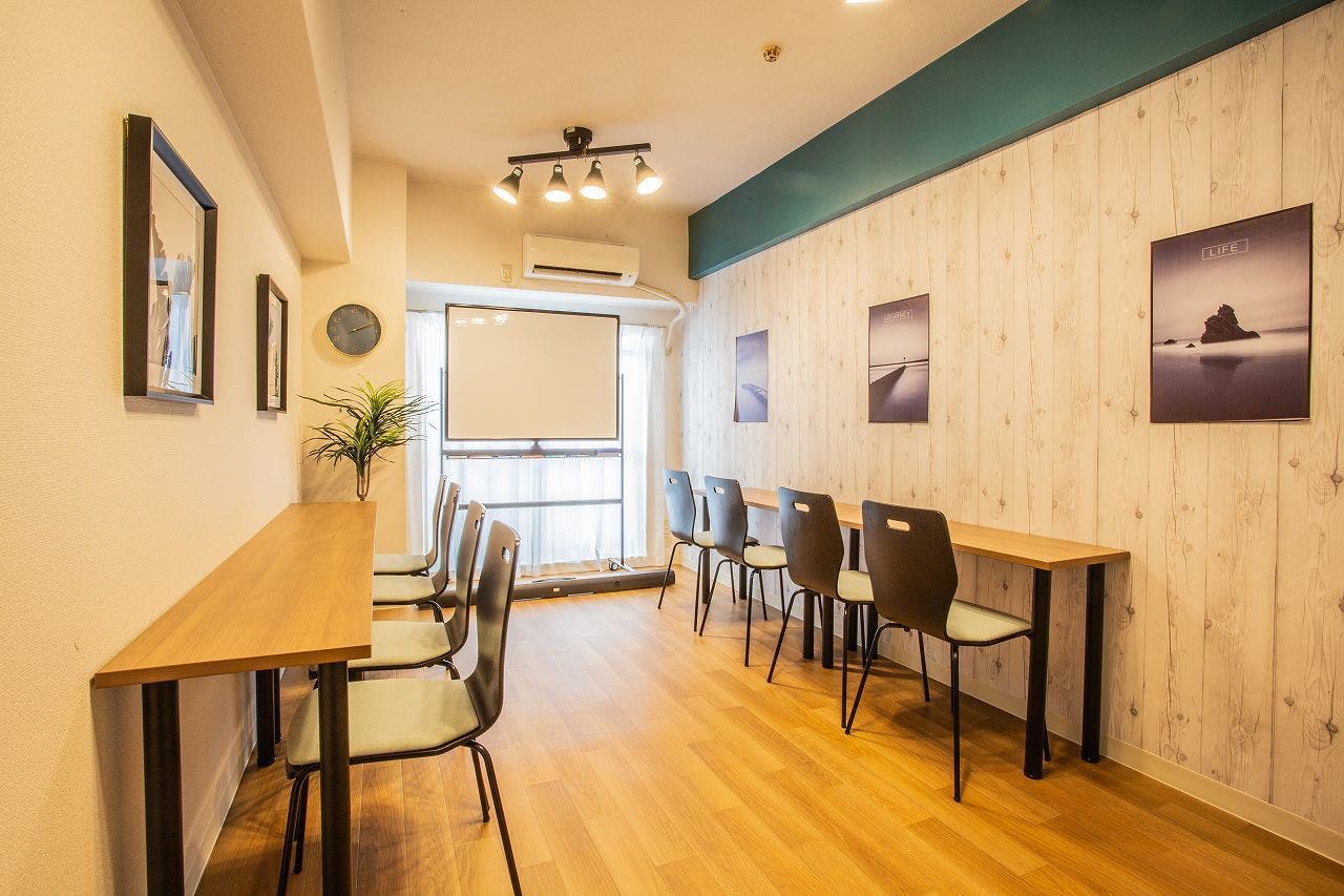 【肥後橋駅3分！12名利用可！】綺麗な室内！WiFi・プロジェクター・ホワイトボード全て無料！ふれあい貸し会議室 肥後橋Aの写真8
