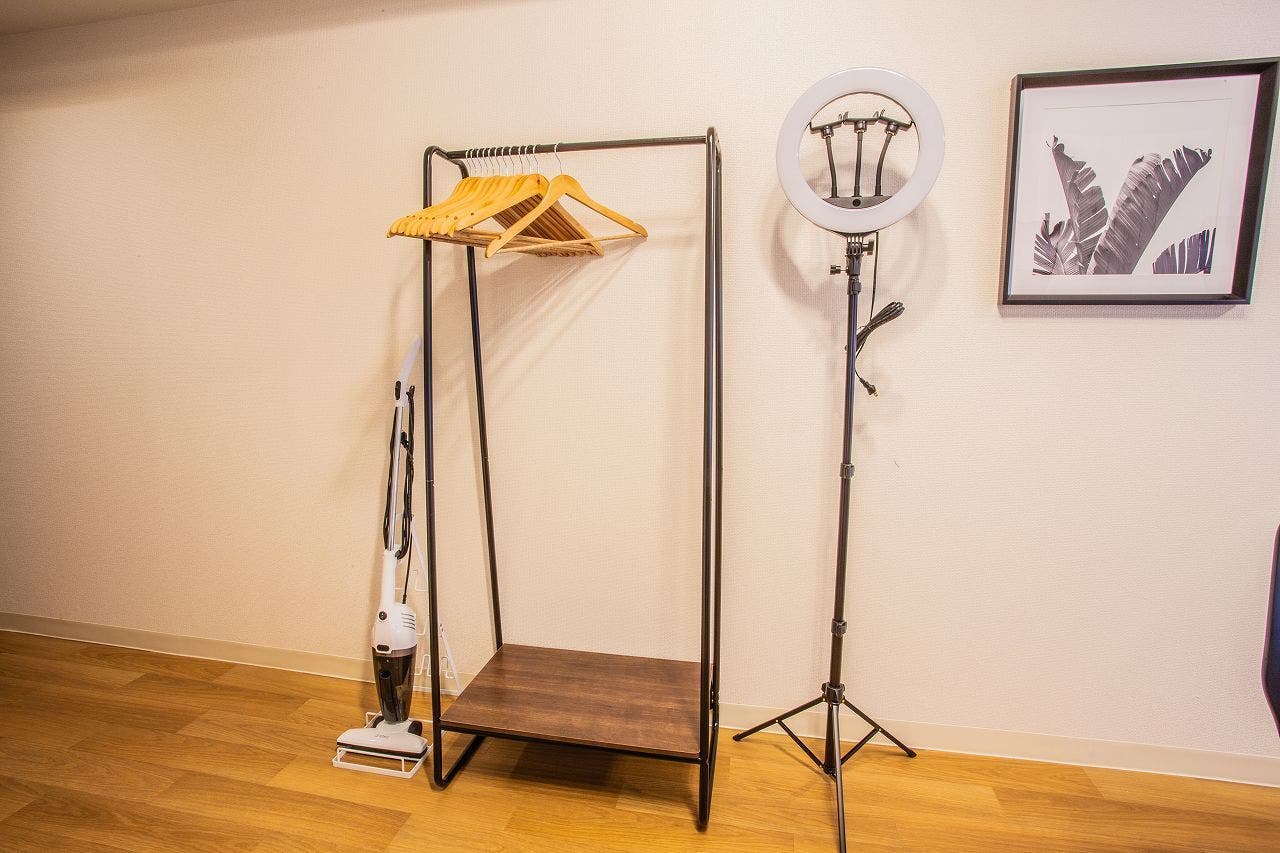 【肥後橋駅3分！12名利用可！】綺麗な室内！WiFi・プロジェクター・ホワイトボード全て無料！ふれあい貸し会議室 肥後橋Aの写真13