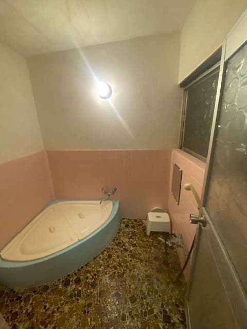 海から徒歩30秒にあり奇跡的に残された大正11年築の木造洋風の元郵便局をリノベーション。の写真21