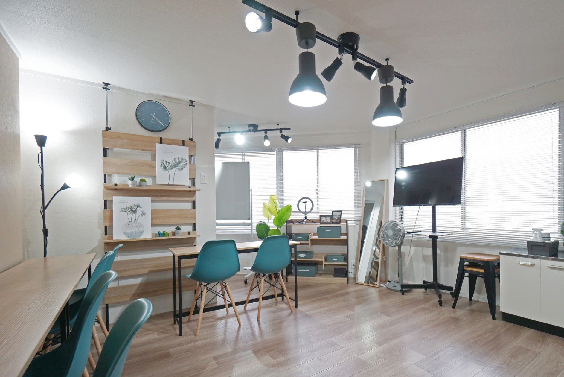 【マイスぺ２４神戸スペース】★NEW 貸会議室10名可★JR神戸駅3分★高速WiFi・40型TVの写真10