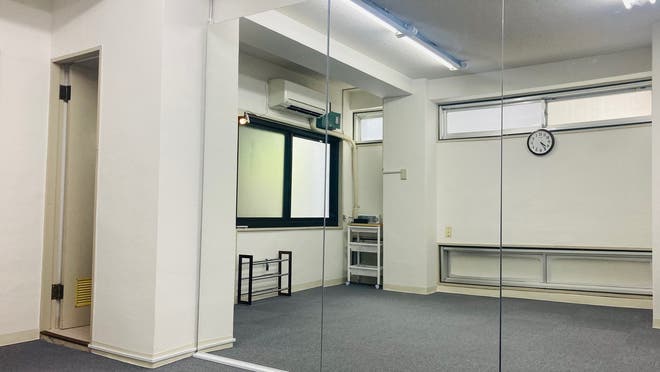 【高田馬場駅0分】ダンス/楽器演奏/演劇/会議/サロン、ネット高速光回線、更衣室、レンタルスタジオSunny高田馬場2号店の写真1