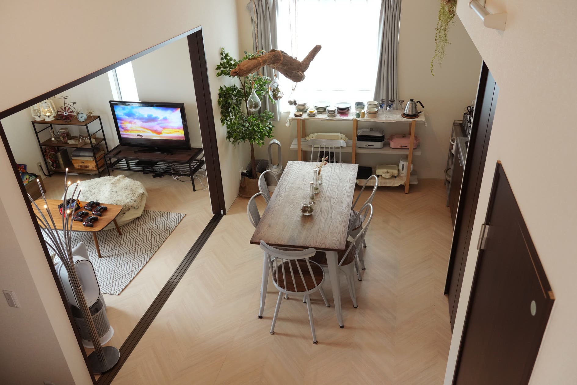 スペモ🏘クリスマス🎄歓送迎会👨‍🎓デート🥰女子会💍映画鑑賞🎥配信📸ゲーム機🎮自然光.026_MOLE池尻/三宿の写真8