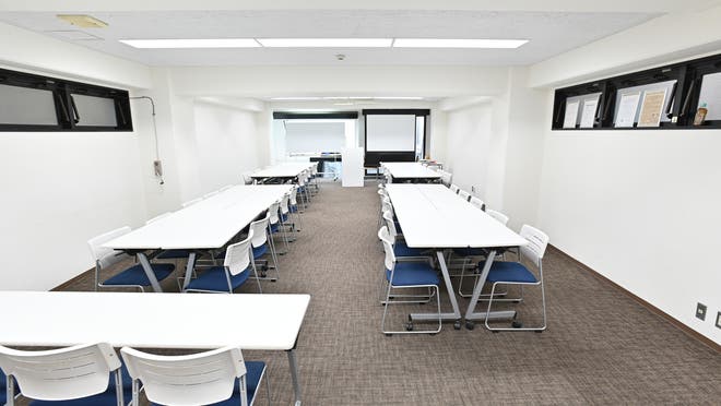 【五反田】シンプルで使いやすいフレキシブル貸し会議室(40名)の写真5