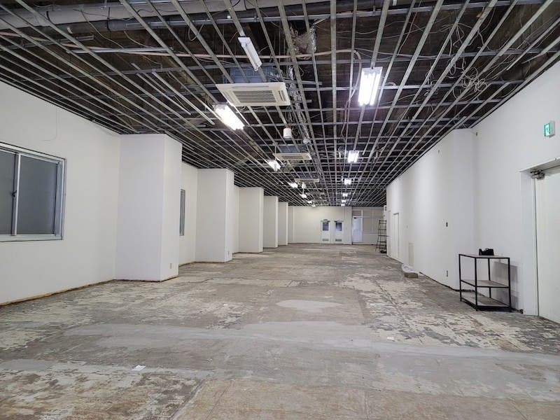 本町駅より徒歩1分！中央大通り沿い 1階100坪のイベントスペースの写真1